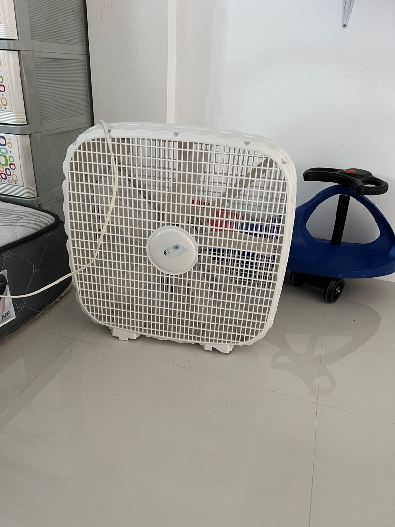 Tyler fan, Furniture & Home Living, Lighting & Fans, Fans on Carousell