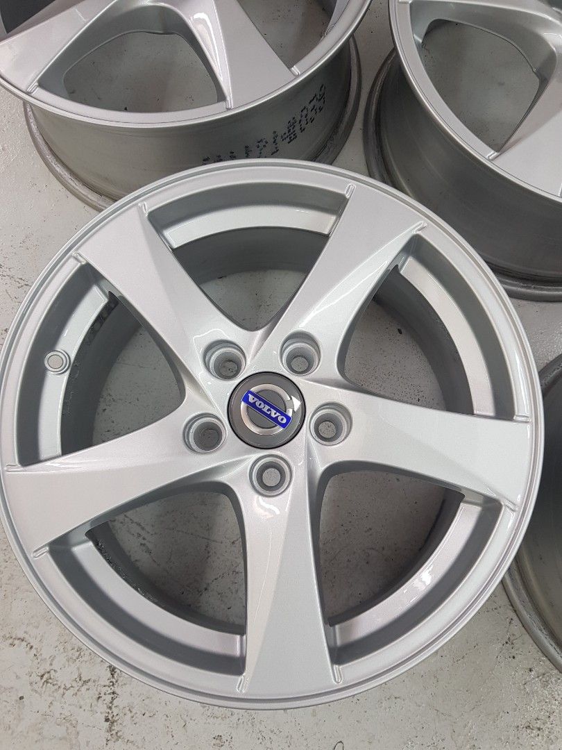 Used Original 16" Volvo S60/V40 Rims, Car Accessories, Tyres & Rims on ...