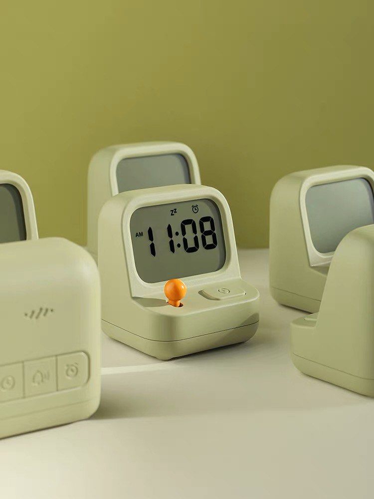 Vintage arcade clock, Hobbies & Toys, Collectibles & Memorabilia ...