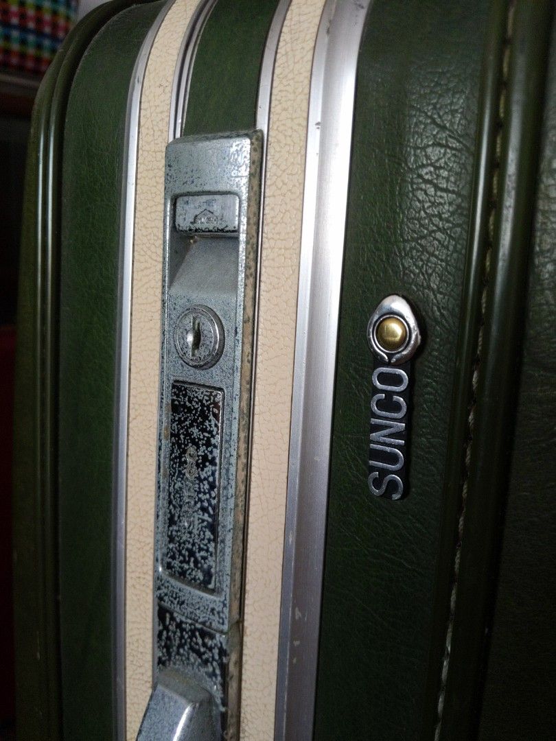 Vintage Sunco Luggage, Hobbies & Toys, Memorabilia & Collectibles ...