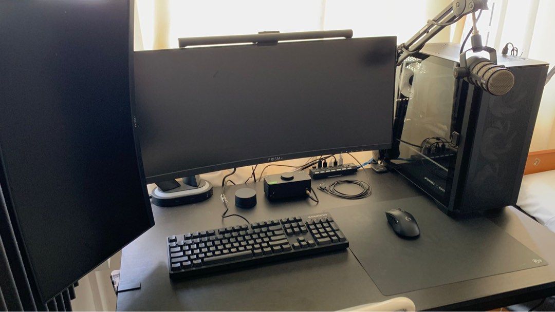 Whole set gaming pc, Computers & Tech, Desktops on Carousell