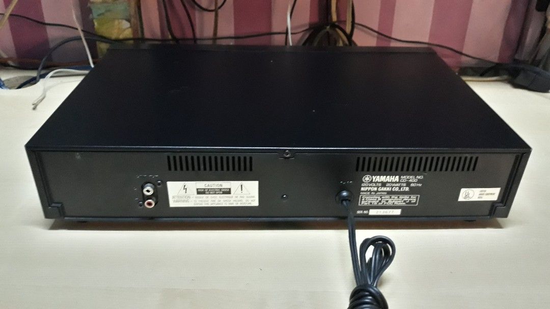 Yamaha CD-400 Cd Player, Audio, Other Audio Equipment on Carousell