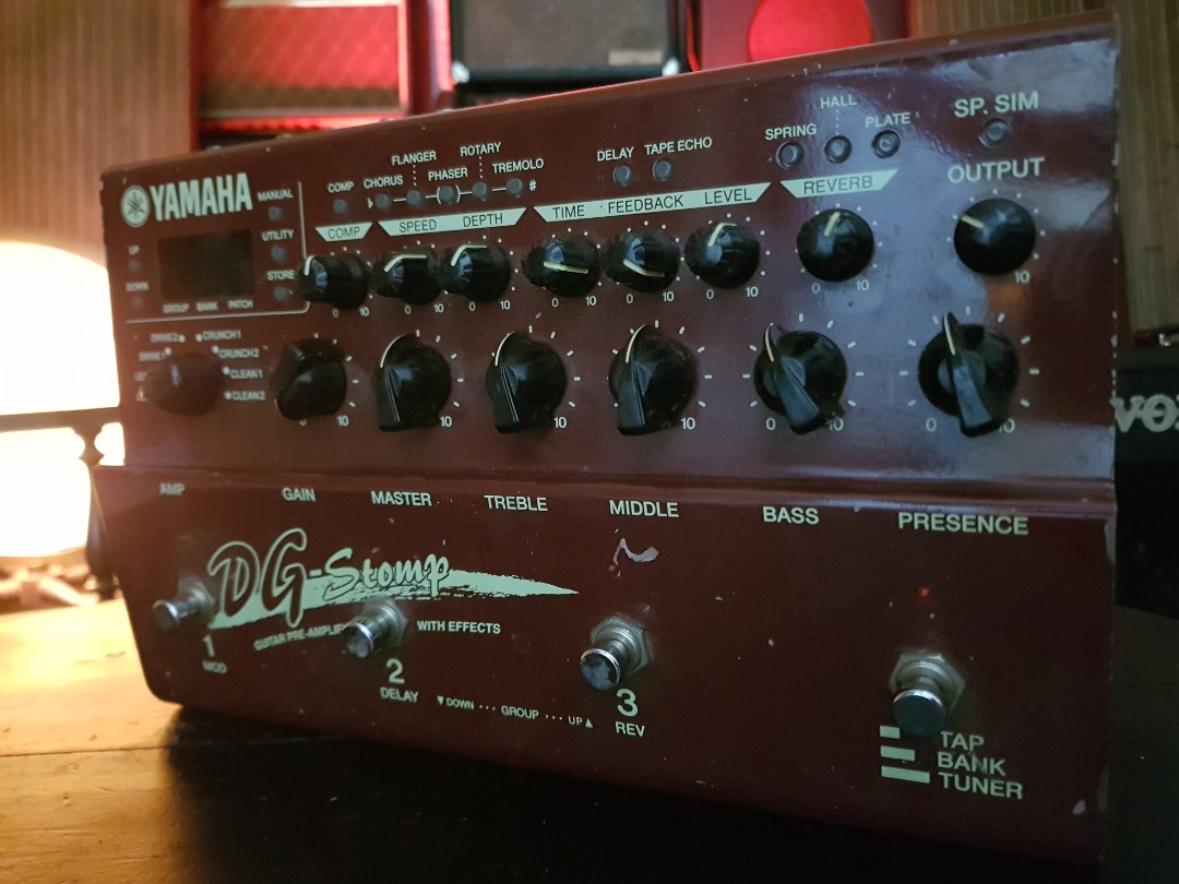 Yamaha DG Stomp-Pre Amplifier (Used), Hobbies & Toys, Music & Media ...