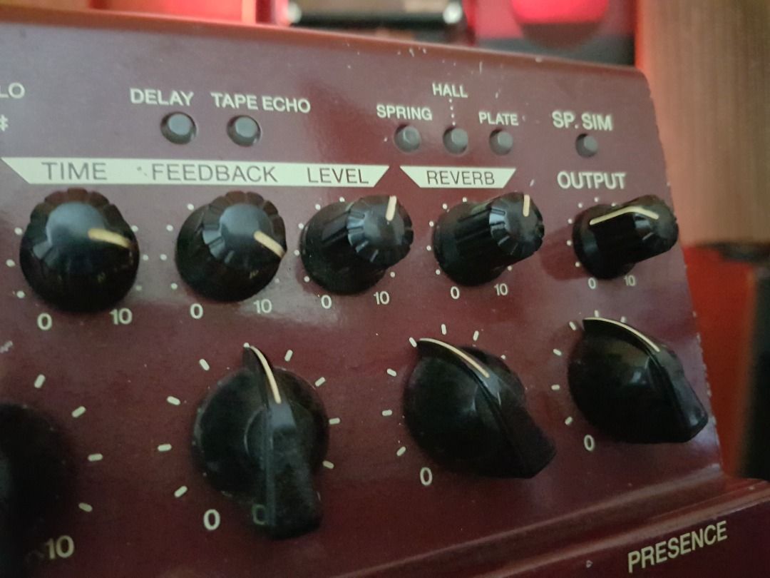Yamaha DG Stomp-Pre Amplifier (Used), Hobbies & Toys, Music & Media ...