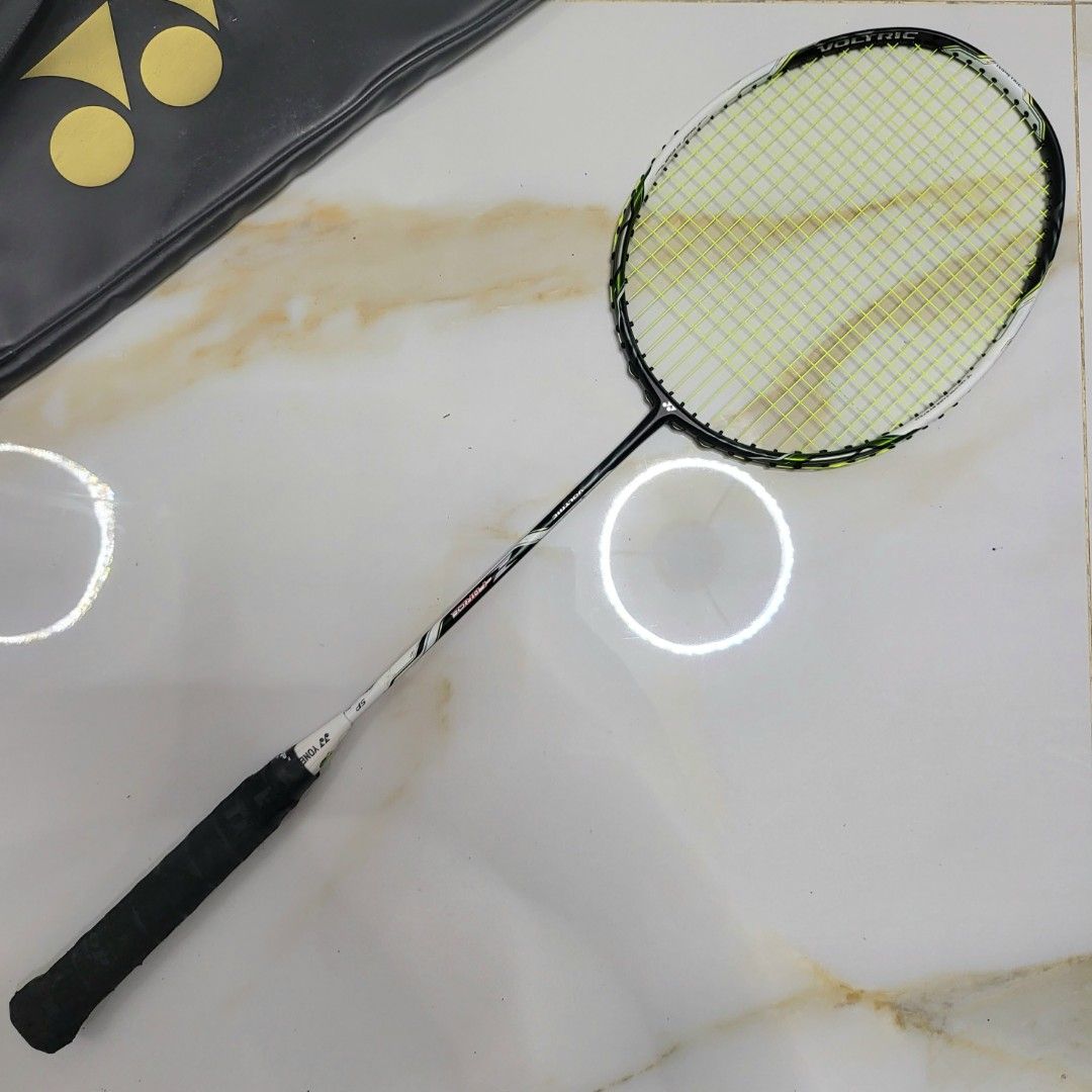 Yonex Voltric Z Force badminton racket / racquet, Sports Equipment ...