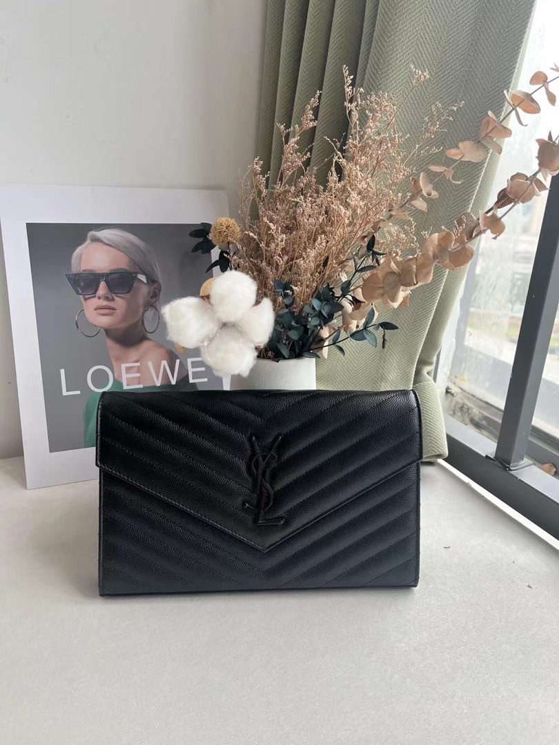 YSL medium envelope, Women's Fashion, Bags & Wallets, Cross-body Bags ...