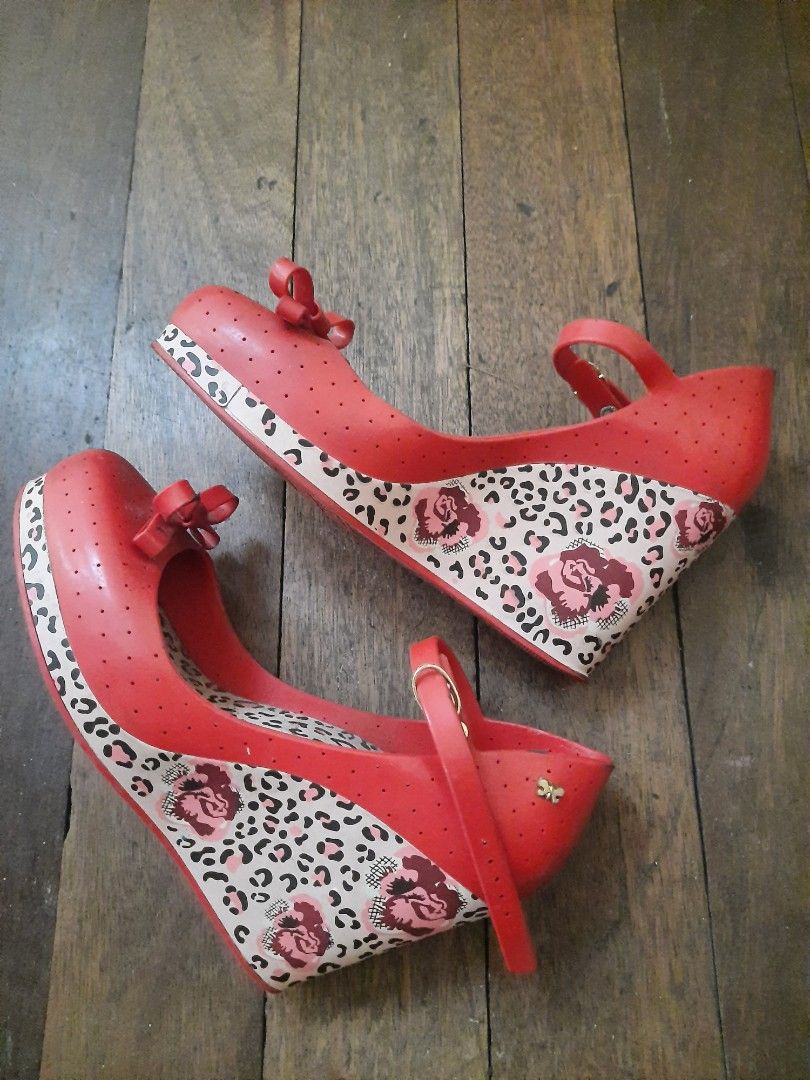 Zaxy jelly wedged heels, size US 7, Women's Fashion, Footwear, Wedges ...