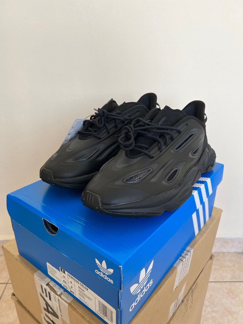 adidas Ozweego Celox, Men's Fashion, Footwear, Sneakers on Carousell