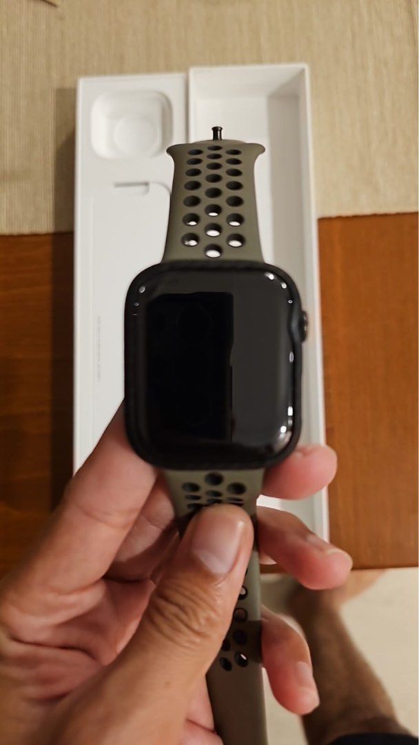 Apple Watch Series 7 Titanium, Mobile Phones & Gadgets, Wearables ...