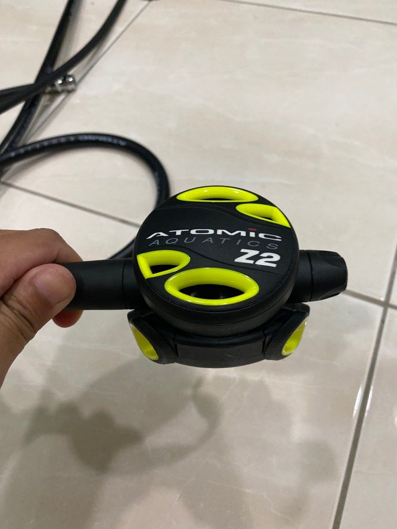 Atomic Z2 Octopus Regulator, Sports Equipment, Sports & Games, Water ...