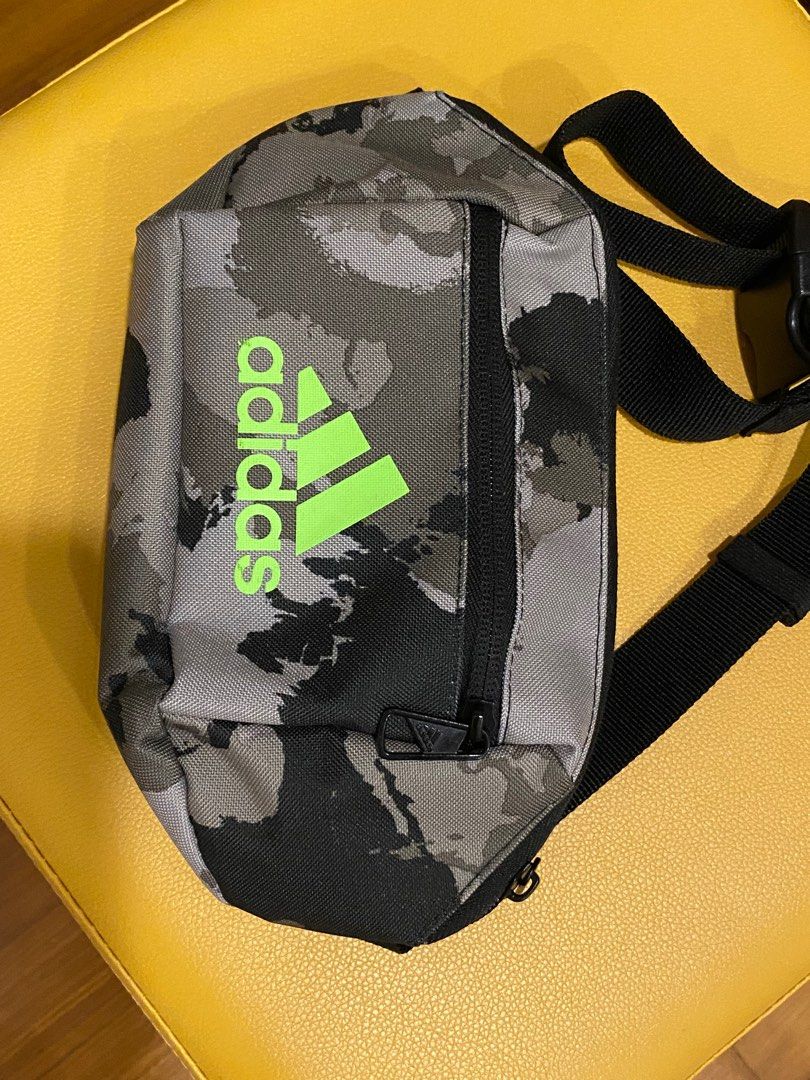 [Authentic] Adidas Bum Bag, Men's Fashion, Bags, Belt bags, Clutches ...
