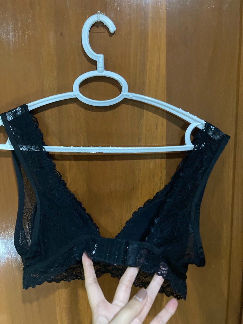 Bench lace bra, Women's Fashion, Undergarments & Loungewear on Carousell