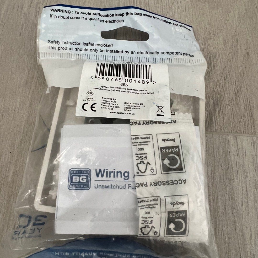 BG (British General) Electrical 門鐘/13A制面, 傢俬＆家居, 保安及門鎖 , 門鎖、門、閘 - Carousell