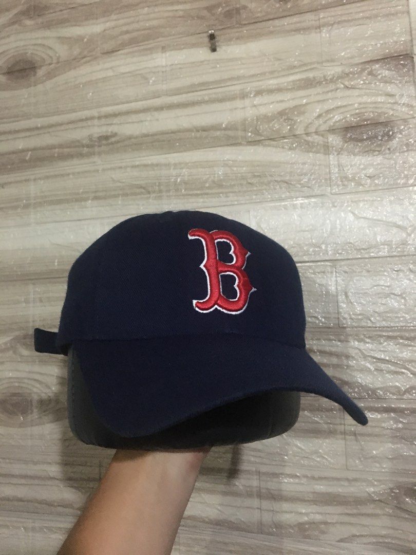 Boston cap, Men's Fashion, Watches & Accessories, Caps & Hats on Carousell