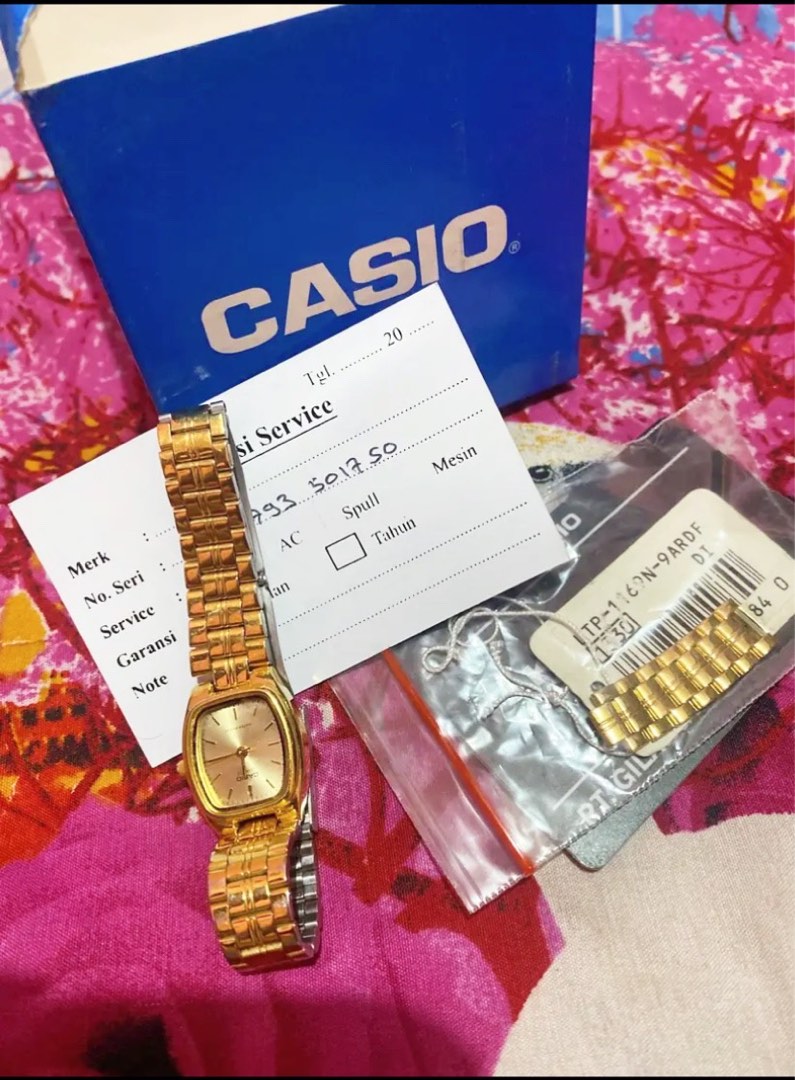 Casio, Fesyen Wanita, Jam Tangan di Carousell