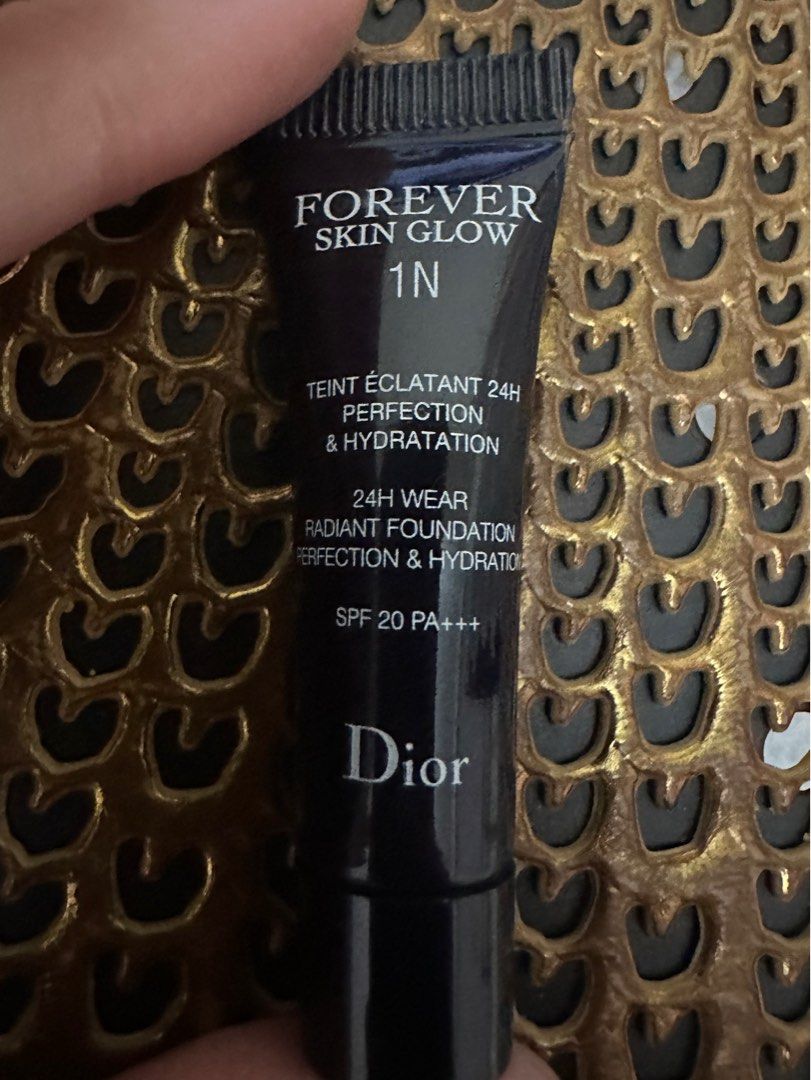 Dior Forever Skin Glow - 1N (2.7ml), Beauty & Personal Care, Face, Makeup on Carousell