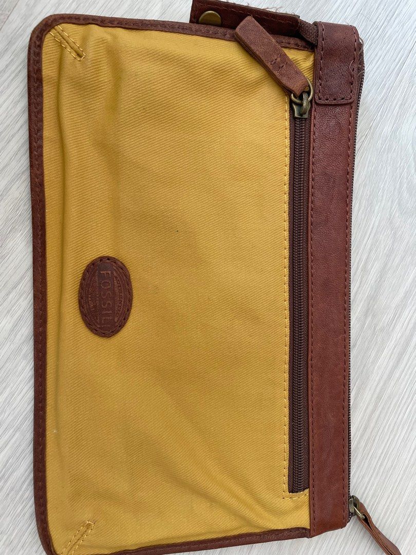 Fossil pouch, Luxury, Bags & Wallets on Carousell