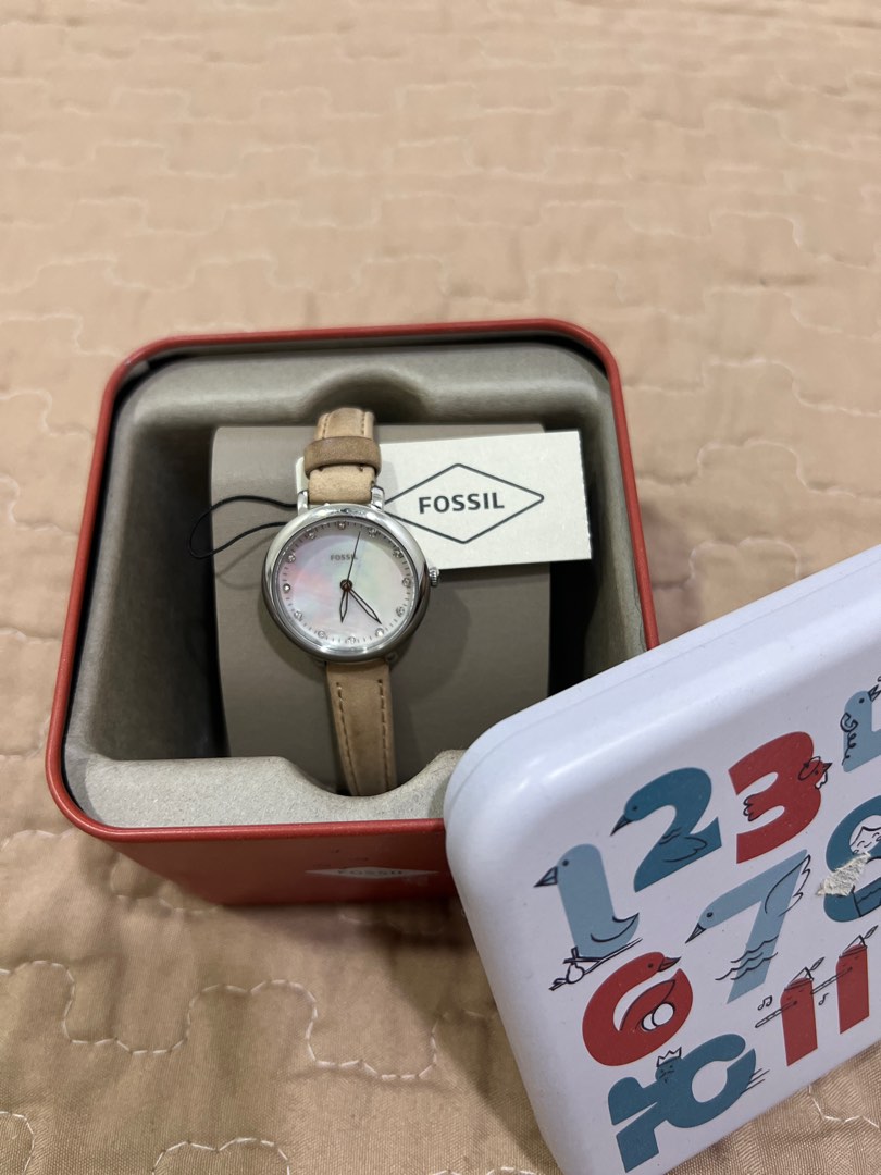 Fossil Watch, Women's Fashion, Watches & Accessories, Watches on Carousell