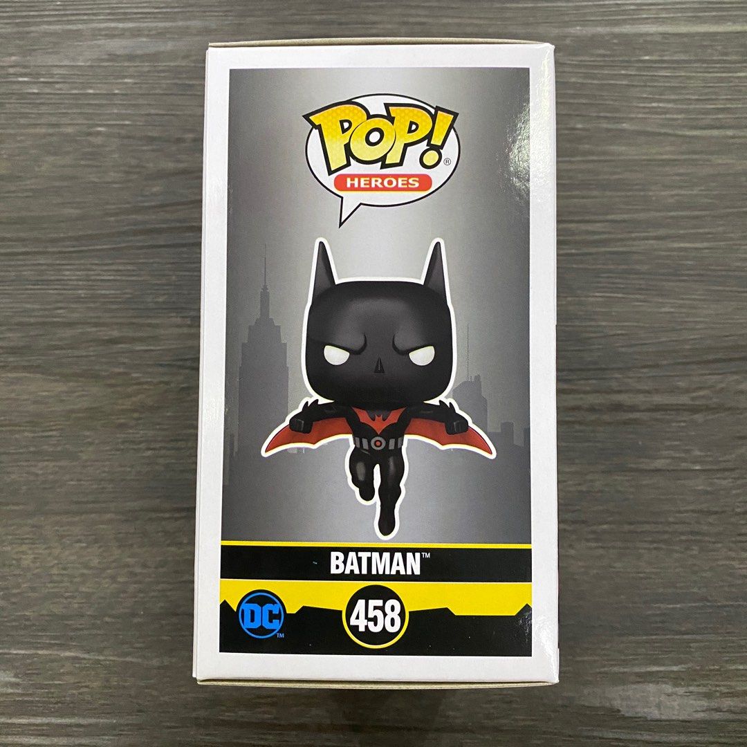 Funko Pop Heroes #458: Batman Beyond: Batman (Clear) (Chase) [Funko ...