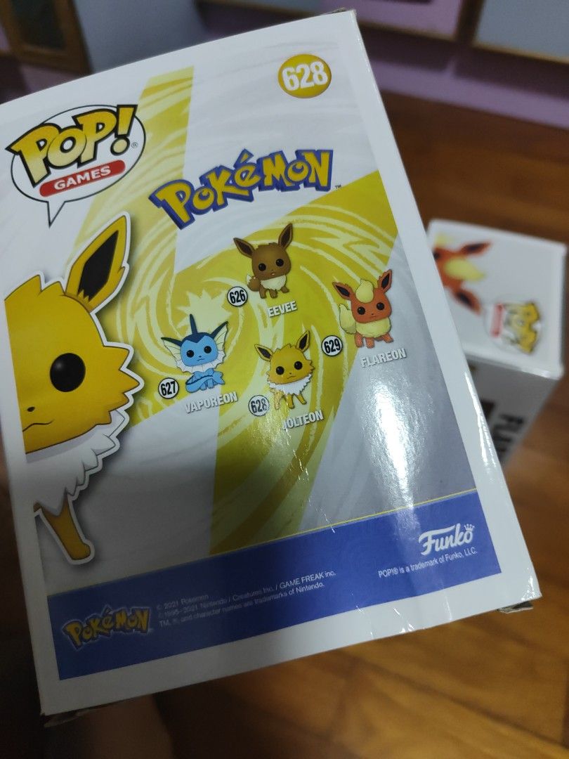 Funko Pop Pokemon Diamond Eeveelution con exclusives, Hobbies & Toys ...