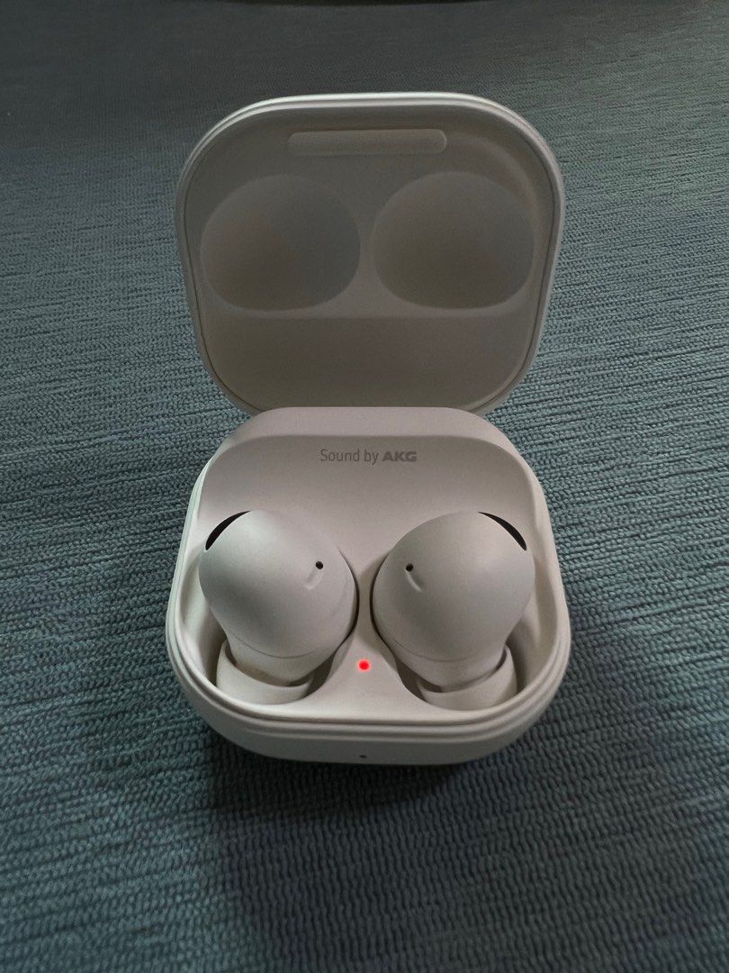 Galaxy Buds 2 Pro (White), Audio, Earphones on Carousell