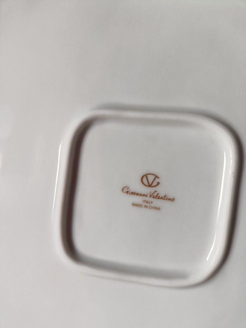 Giovanni Valentino Italy Cake Plate (square) on Carousell