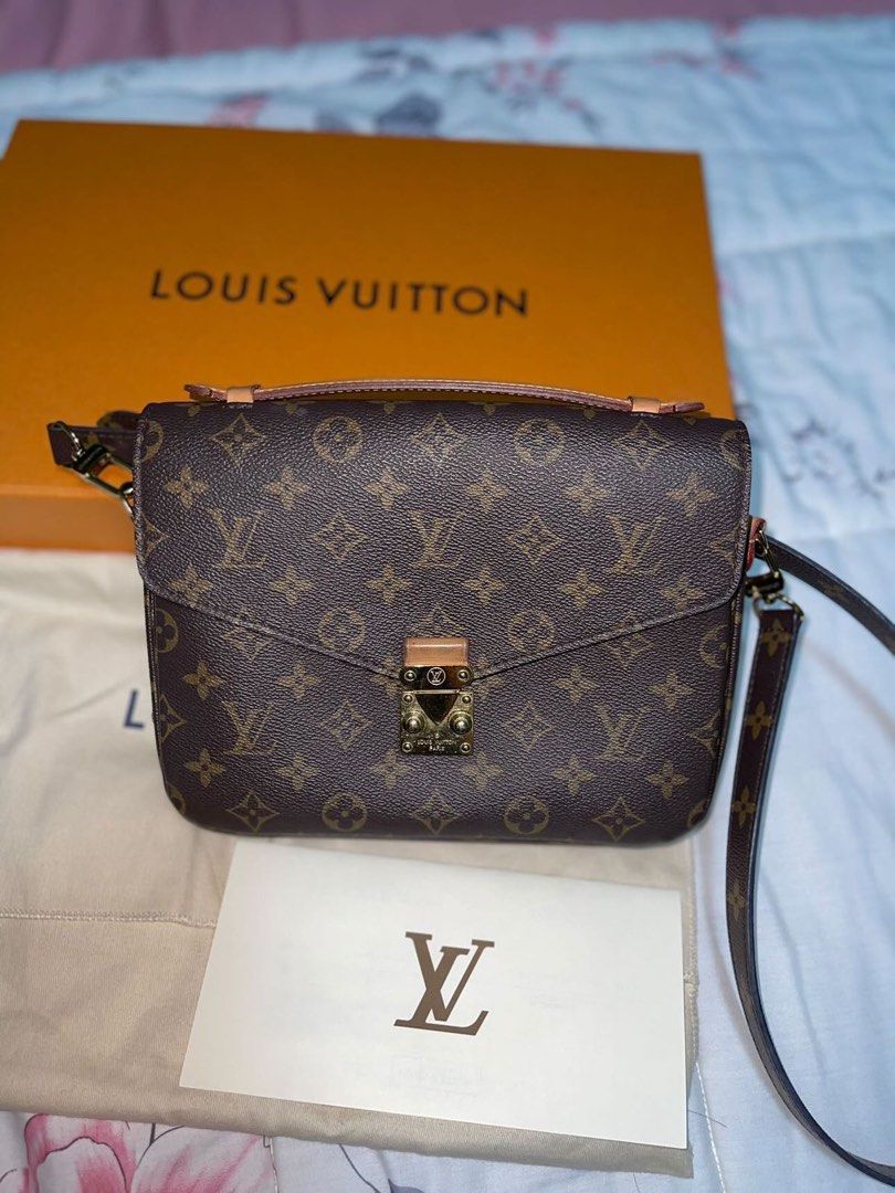 Good Cond Louis Vuitton lv pochete metis mono 2023, Barang Mewah, Tas & Dompet di Carousell