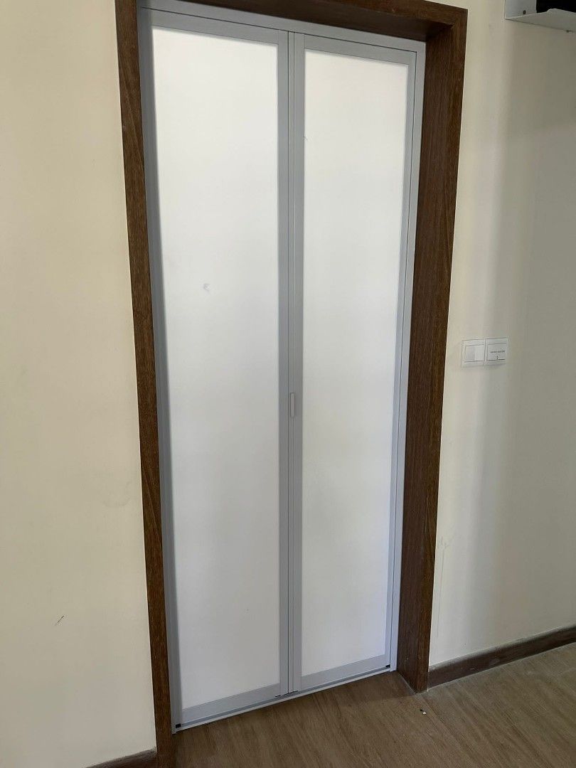 HDB/RESALE/BTO /TOILET BI FOLD DOOR, Furniture & Home Living, Outdoor ...