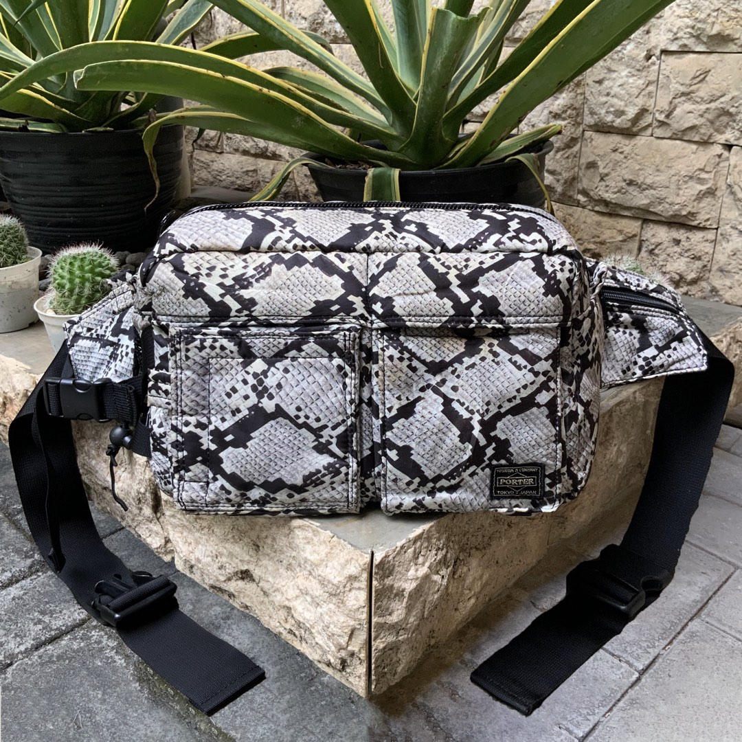 HEAD PORTER PYTHON SNAKE SERIES TANKER WAIST BAG FW16 RARE, Fesyen Pria, Tas & Dompet , Tas ...