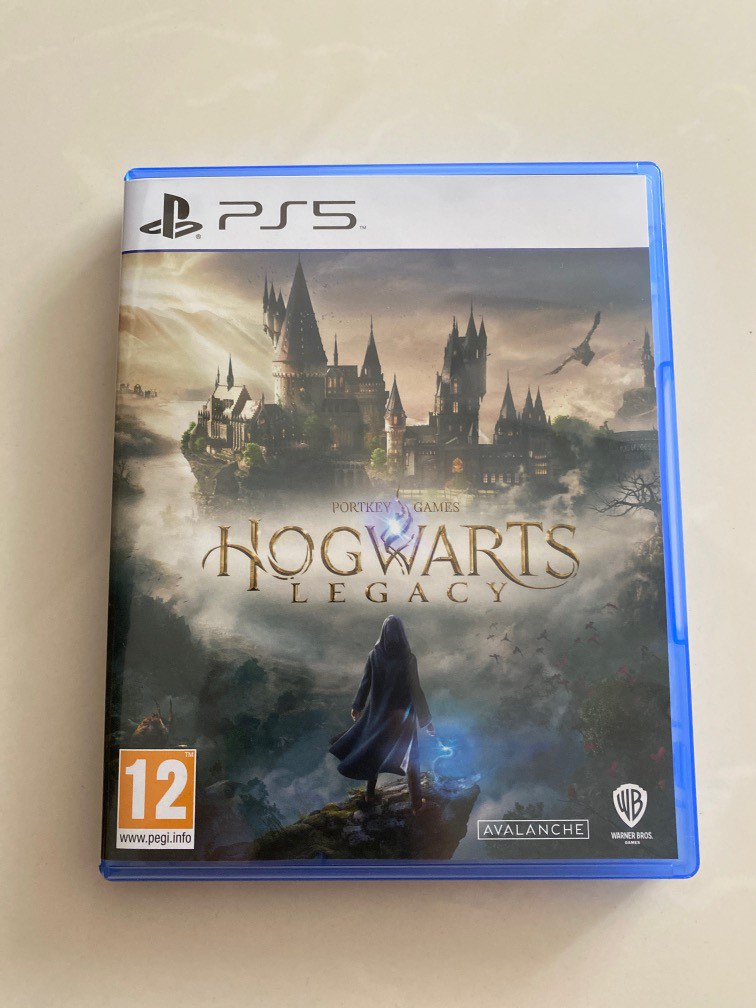 Hogwarts Legacy (code unredeemed) PS5, Video Gaming, Video Games ...