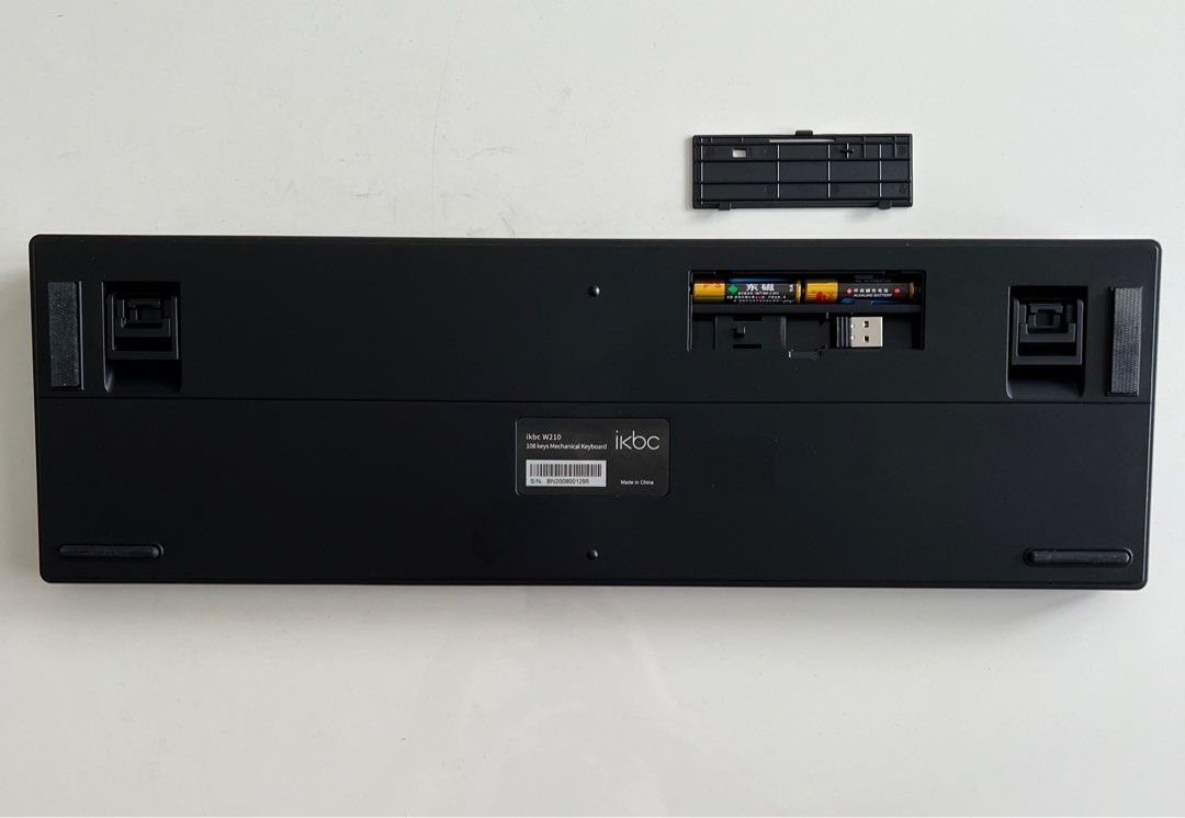 iKBC Typeman W210 Wireless Mechanical Keyboard - Full Size 108 Keys ...