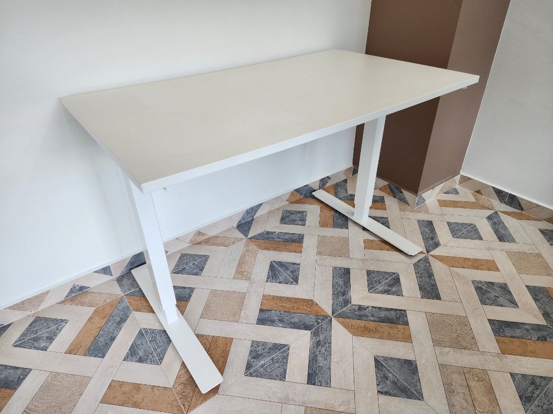 Ikea TROTTEN Sit / Stand Work Office Table or Study Desk, Furniture ...