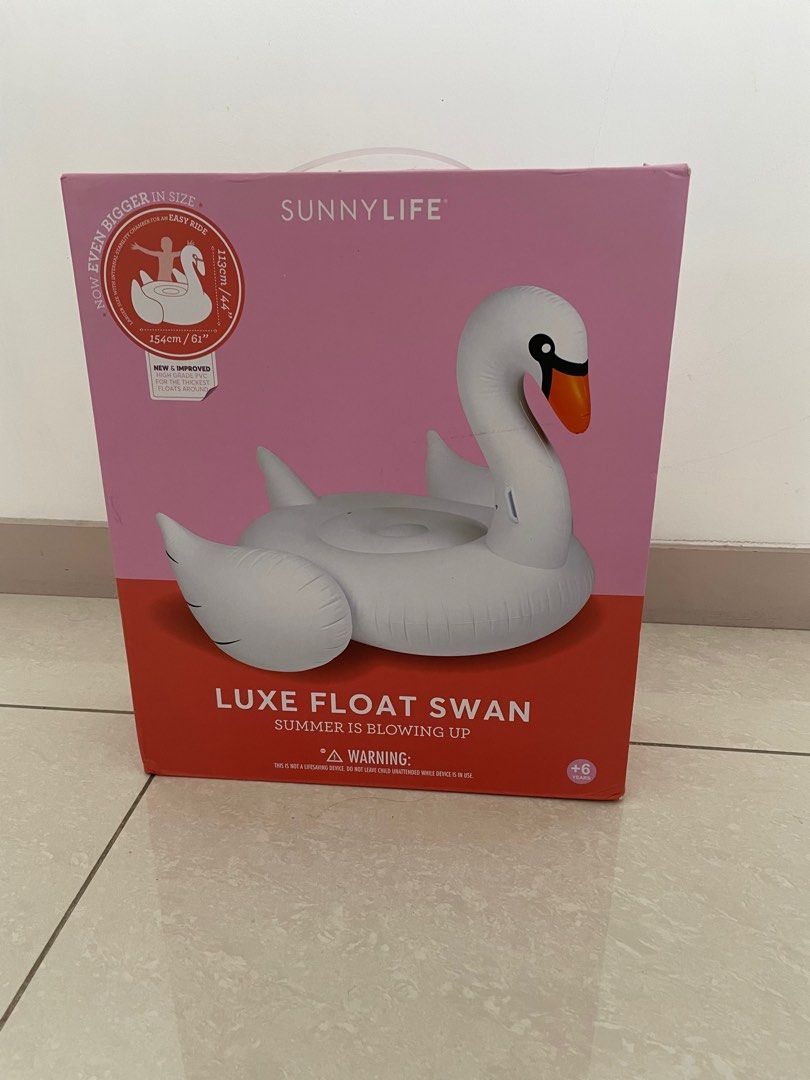 Inflatable Swan Pool Float (Adult size), Sports Equipment, Sports ...
