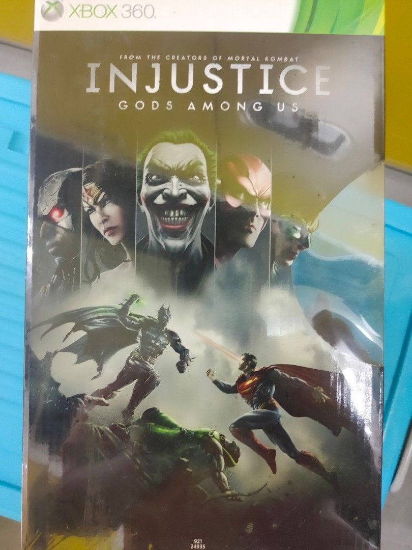 Xbox 360 Injustice Gods Among Us Collectors edition (Game and ...