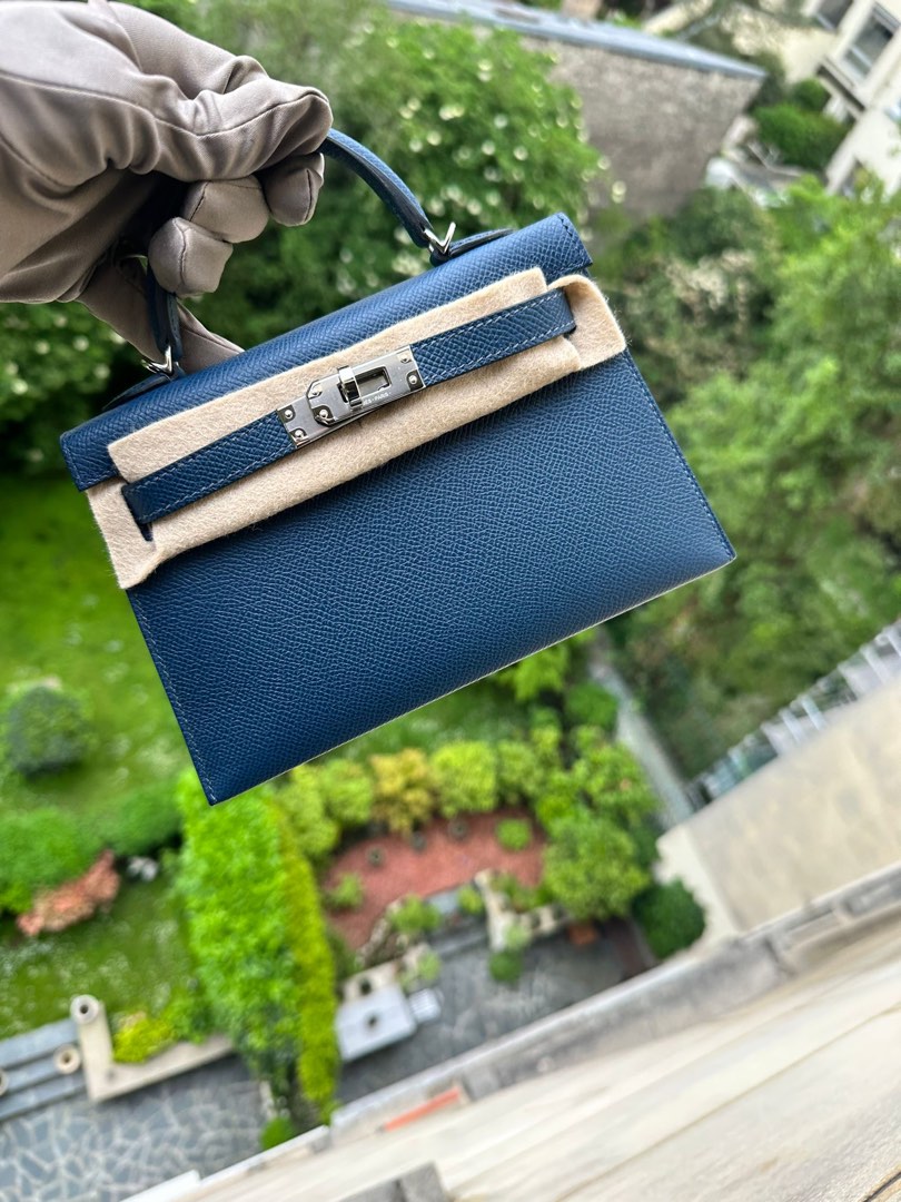 Kelly 20 Mini Kelly Blue de Prusse PHW B, Women's Fashion, Bags ...