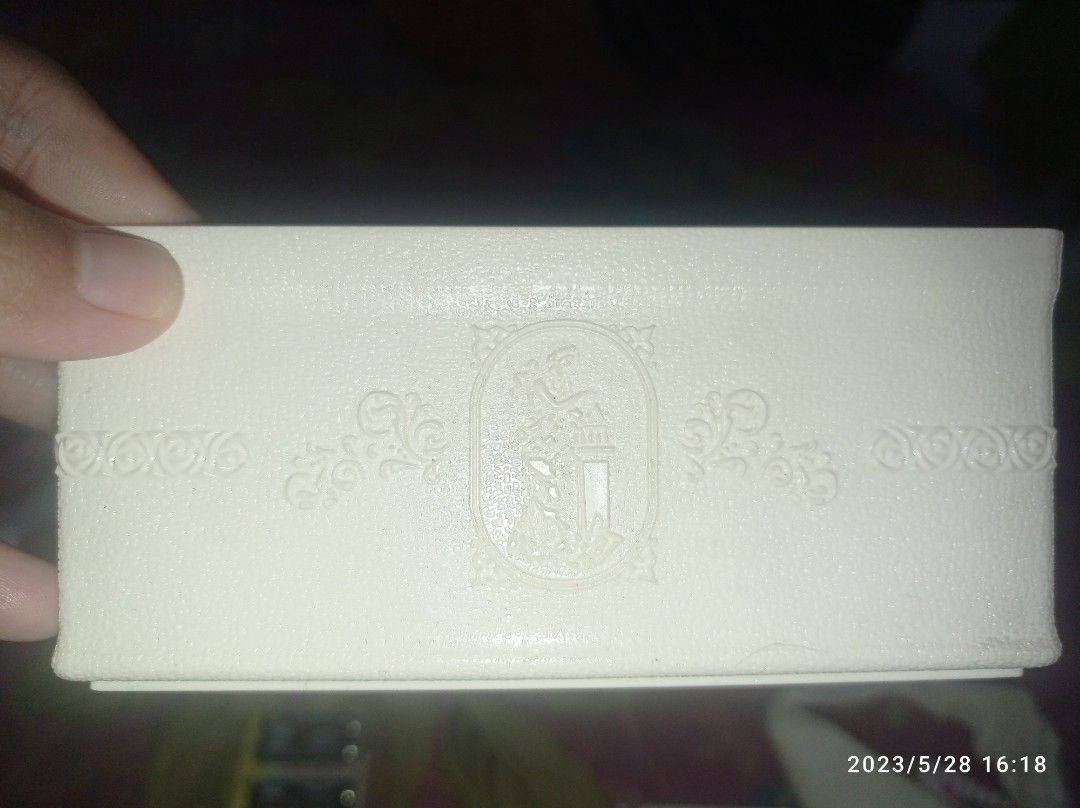 Kotak mini MINISO, Bayi & Anak, Lainnya di Carousell