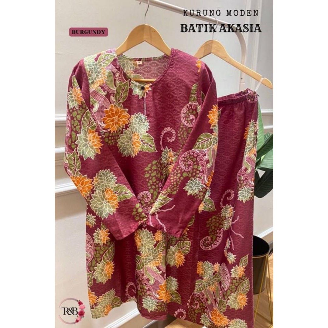 Kurunng Moden Batik Akasia, Women's Fashion, Muslimah Fashion, Baju ...