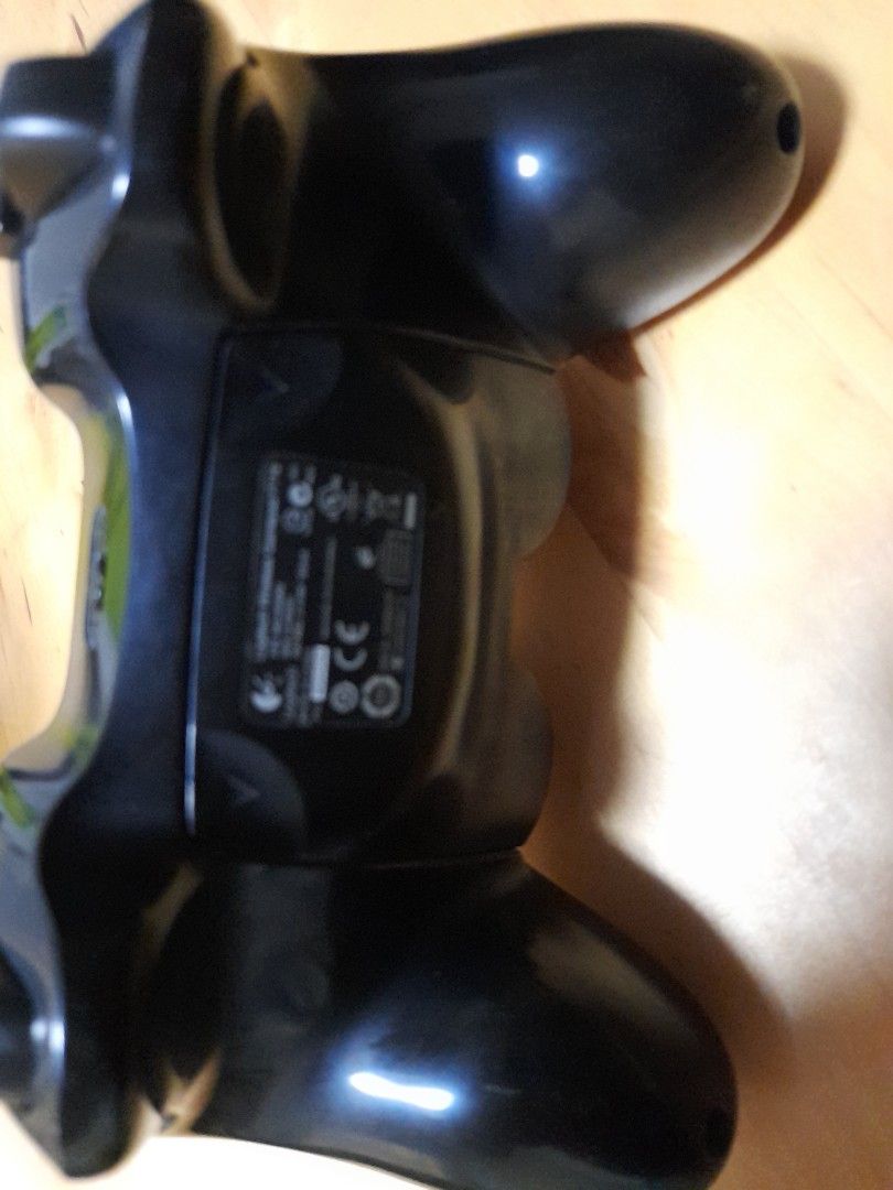 Logitech F710 Wireless PC Gamepad Controller, Video Gaming, Gaming ...