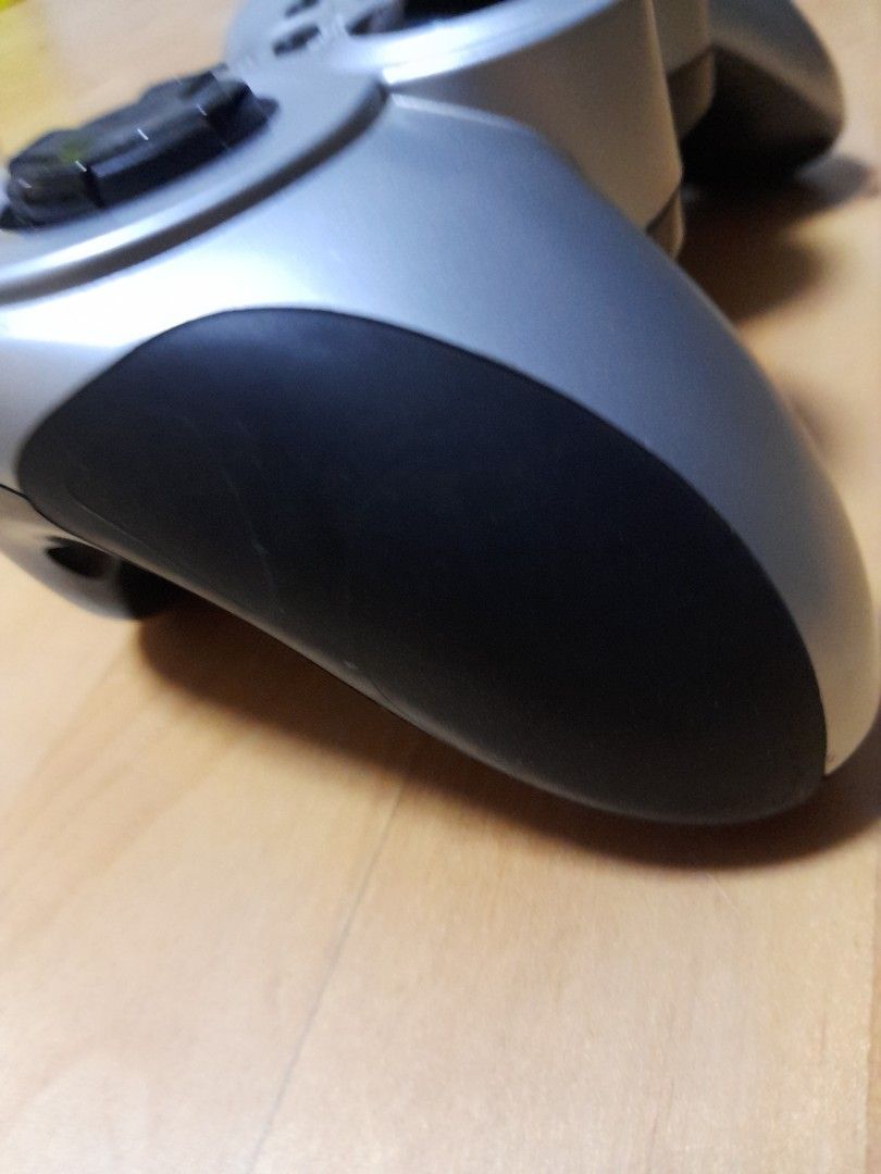 Logitech F710 Wireless PC Gamepad Controller, Video Gaming, Gaming ...