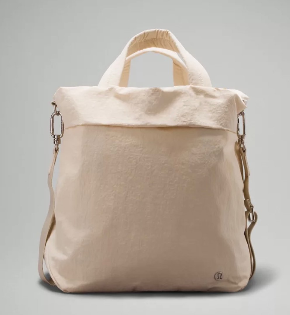 Lululemon On My Level Bag 2.0 19L, Women's Fashion, Bags & Wallets ...