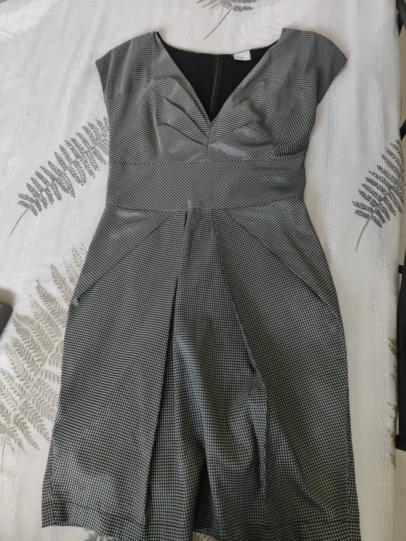 Lver, Women's Fashion, Dresses & Sets, Dresses on Carousell