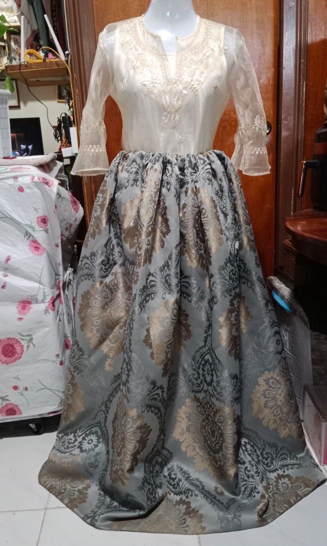 Maria Clara traditional gown set, Women's Fashion, Dresses & Sets ...
