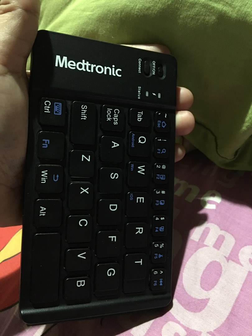 Medtronic keyboard folding, 電腦＆科技, 電腦周邊及配件, 電腦鍵盤及相關產品 - Carousell