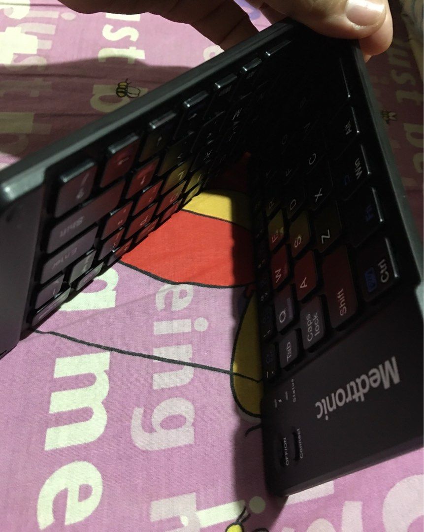 Medtronic keyboard folding, 電腦＆科技, 電腦周邊及配件, 電腦鍵盤及相關產品 - Carousell