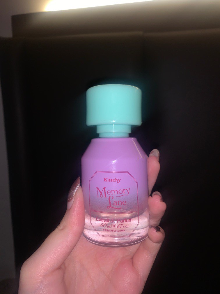 memory lane kitschy perfume edp, Kesehatan & Kecantikan, Parfum, Kuku & Lainnya di Carousell