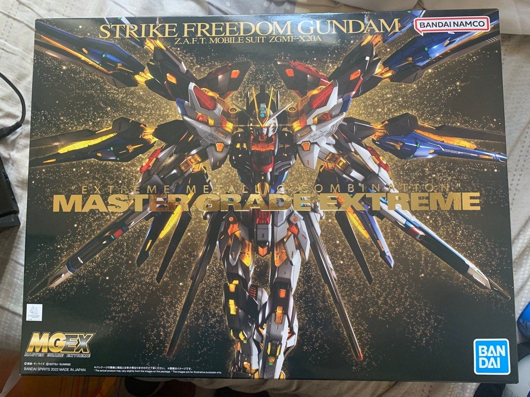 MGEX Strike Freedom Gundam, 興趣及遊戲, 玩具 & 遊戲類 - Carousell