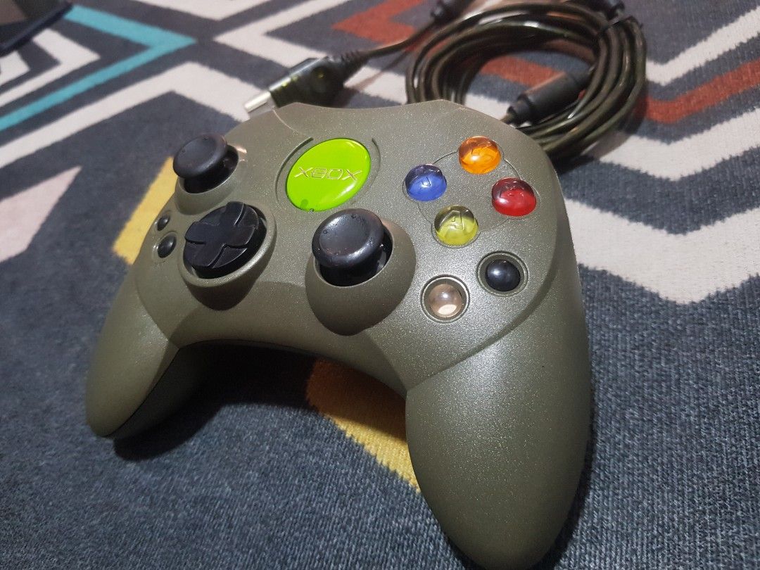 Microsoft Original Xbox Controller S on Carousell