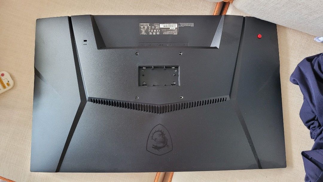 MSI 27inch HD curved gaming monitor VA MSI G27C4 E2 170Hz, Computers ...