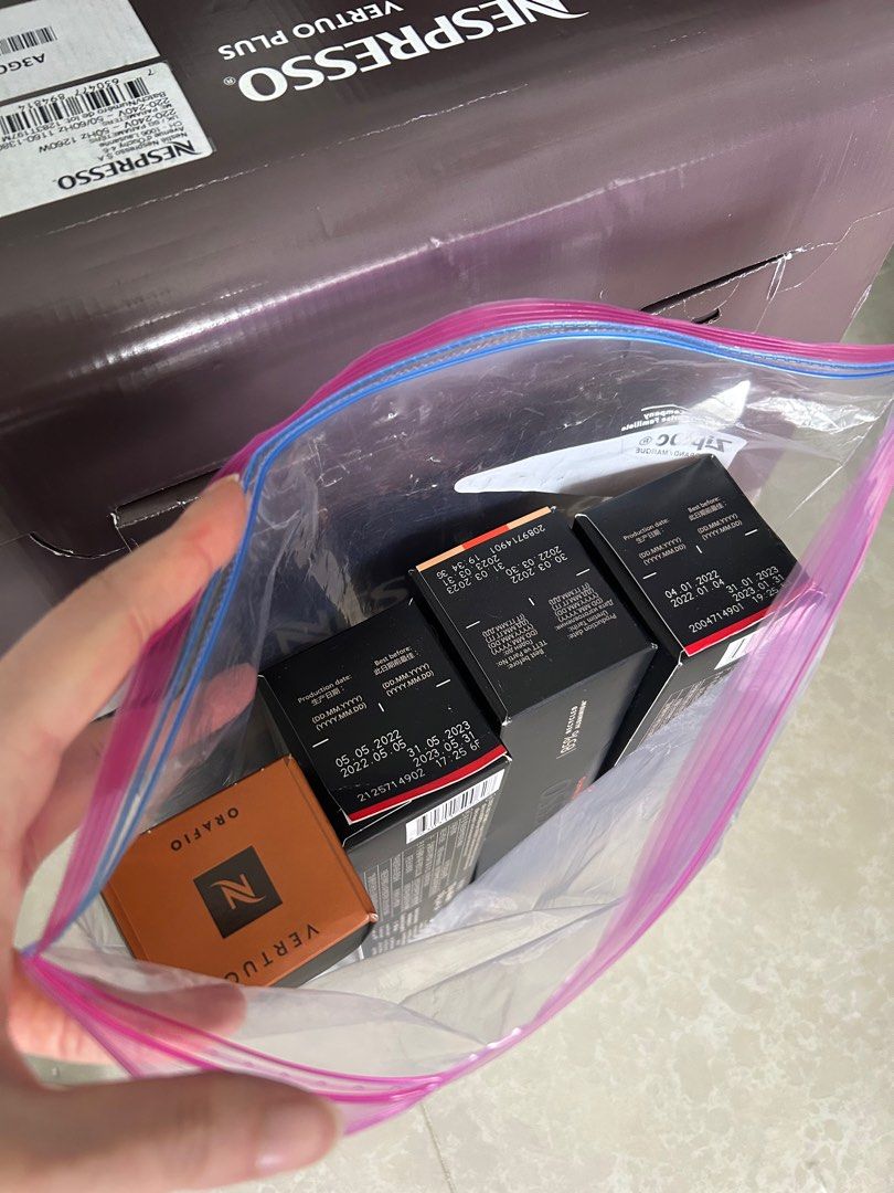Nespresso Vertuo Plus + Milk Frother, TV & Home Appliances, Kitchen ...