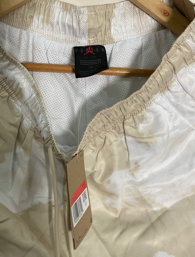 Nike Air Jordan Cloud STMT Shorts, Men's Fashion, Bottoms, Shorts on ...